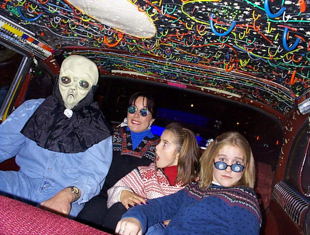 My Dad Is An Alien - Ultimate Taxi Passengers Pictures from 1998